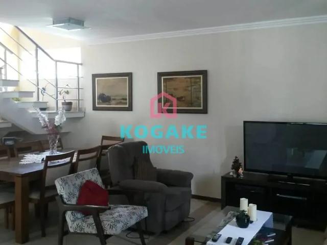 Sobrado em Vila Betânia, São José dos Campos/SP de 200m² 5 quartos à venda por R$ 1.399.000,00