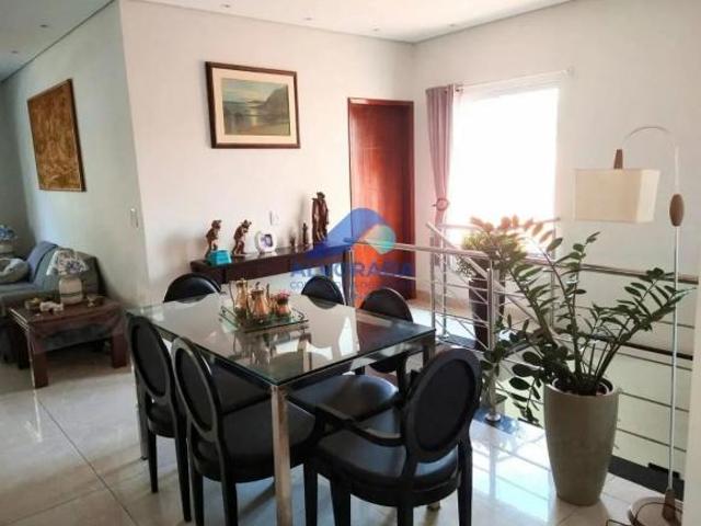 Sobrado em Vila Betânia, São José dos Campos/SP de 400m² 3 quartos à venda por R$ 4.028.000,00 ou pa