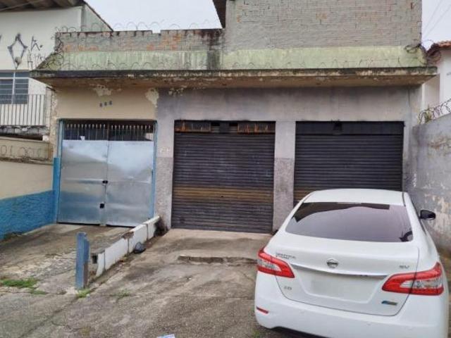 Sobrado em Vila Brás Cubas, Mogi das Cruzes/SP de 202m² 3 quartos à venda por R$ 500.000,00