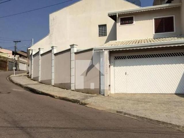 Sobrado em Vila Galvão, Jundiaí/SP de 182m² 3 quartos à venda por R$ 935.000,00
