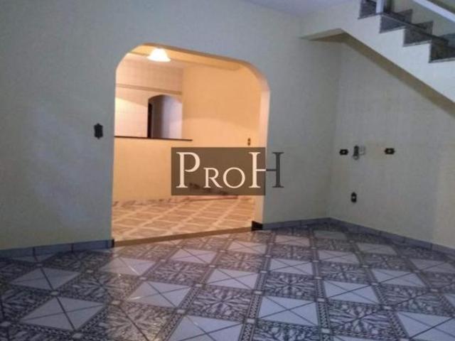 Sobrado em Vila Guarani, Santo André/SP de 182m² 4 quartos à venda por R$ 800.000,00