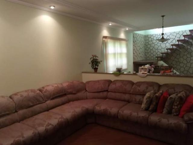 Sobrado em Vila Guilherme com 206.00 m², 4 quarto s, 1 suíte s, 2 vaga s