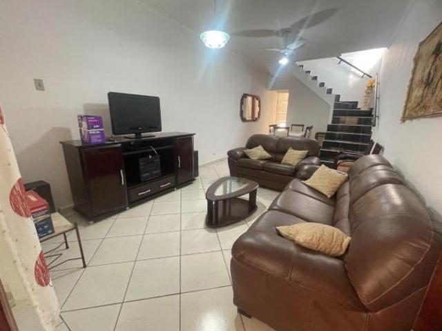 Sobrado em Vila Guilhermina, Praia Grande/SP de 179m² 3 quartos à venda por R$ 789.000,00
