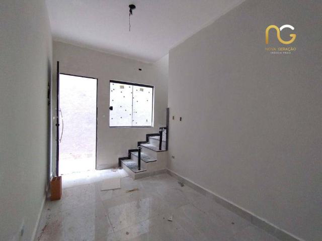 Sobrado em Vila Guilhermina, Praia Grande/SP de 68m² 2 quartos à venda por R$ 440.000,00