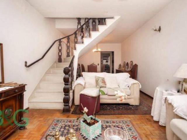 Sobrado em Vila Firmiano Pinto, São Paulo/SP de 132m² 3 quartos à venda por R$ 1.150.000,00