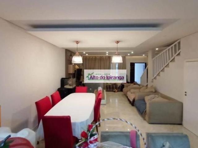 Sobrado em Vila Firmiano Pinto, São Paulo/SP de 320m² 4 quartos à venda por R$ 1.300.000,00
