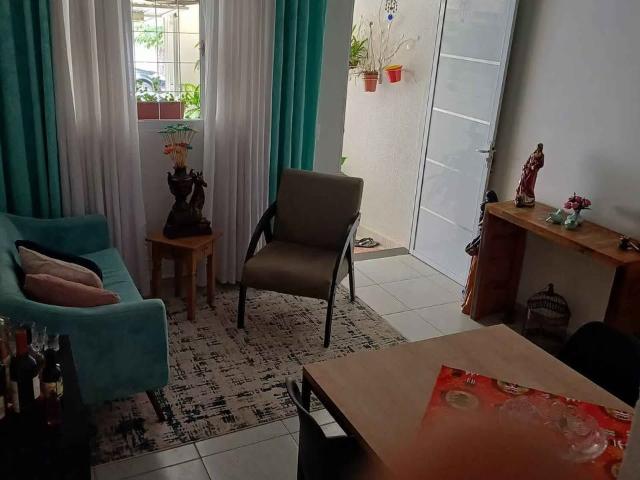 Sobrado em Vila Hortência, Sorocaba/SP de 62m² 2 quartos à venda por R$ 316.000,00