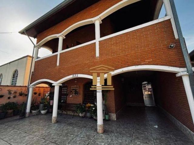 Sobrado em Vila Industrial, São José dos Campos/SP de 297m² 7 quartos à venda por R$ 1.270.000,00