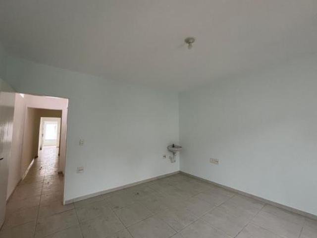 Sobrado em Vila Jardini, Sorocaba/SP de 177m² à venda por R$ 649.000,00 ou para locação R$ 3.850,00/