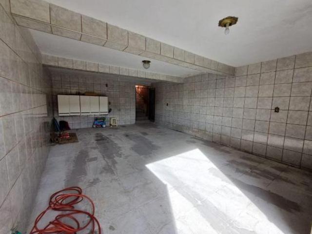 Sobrado em Vila Júlia, Poá/SP de 296m² 3 quartos à venda por R$ 850.000,00