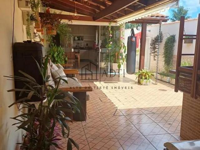 Sobrado em Vila Oliveira, Mogi das Cruzes/SP de 129m² 3 quartos à venda por R$ 750.000,00