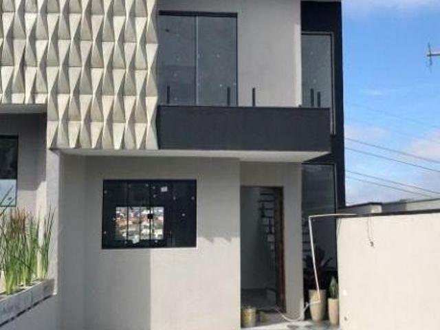 Sobrado em Vila Lavínia, Mogi das Cruzes/SP de 0m² 3 quartos à venda por R$ 570.000,00