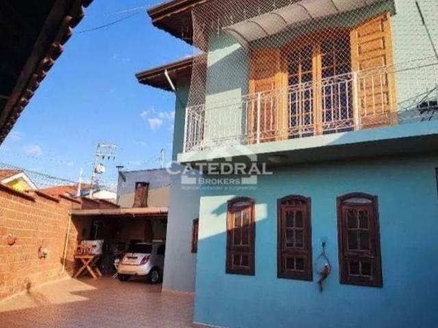 Sobrado em Vila M Genoveva, Jundiaí/SP de 168m² 3 quartos à venda por R$ 640.000,00