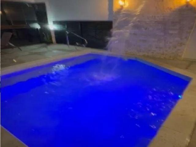 Sobrado em Vila Matias, Santos/SP de 400m² 5 quartos à venda por R$ 1.700.000,00