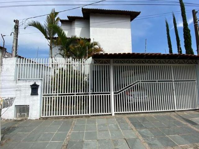 Sobrado em Vila Mazza, Suzano/SP de 344m² 6 quartos à venda por R$ 750.000,00