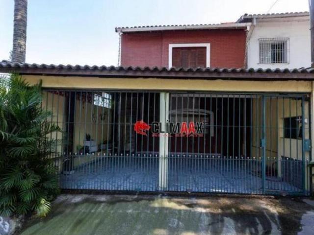 Sobrado em Vila Madalena com 90m² e 88m² de terreno 3 dorm 2 vagas Zona Oeste SP