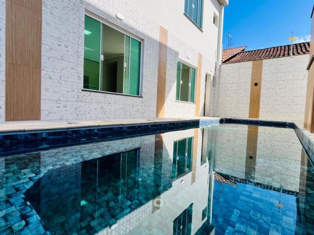 Sobrado em Vila Mirim, Praia Grande/SP de 180m² 4 quartos à venda por R$ 1.499.900,00
