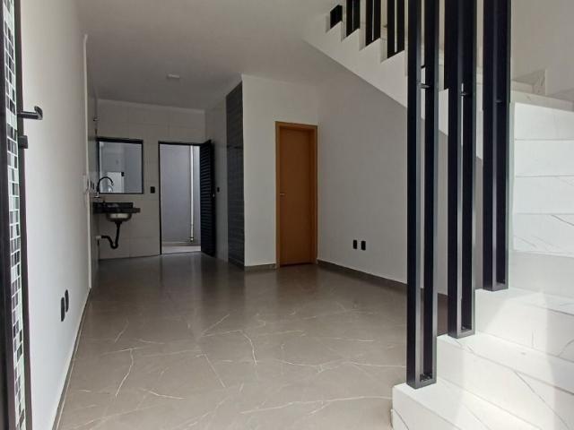 Sobrado em Vila Mirim, Praia Grande/SP de 57m² 2 quartos à venda por R$ 309.000,00