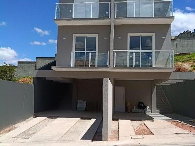 Sobrado em Vila São Francisco, Cotia/SP de 131m² 3 quartos à venda por R$ 780.000,00