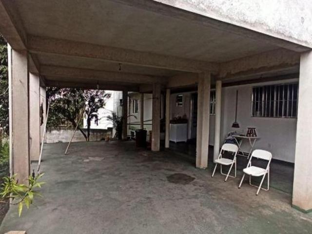 Sobrado em Vila São Paulo, Ferraz de Vasconcelos/SP de 250m² 3 quartos à venda por R$ 500.000,00