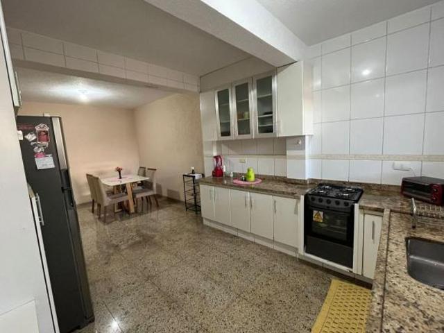Sobrado em Vila Salete, São Paulo/SP de 157m² 3 quartos à venda por R$ 910.000,00