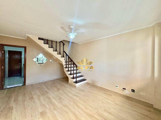 Sobrado em Vila Santa Rosa, Guarujá/SP de 80m² 2 quartos à venda por R$ 379.900,00