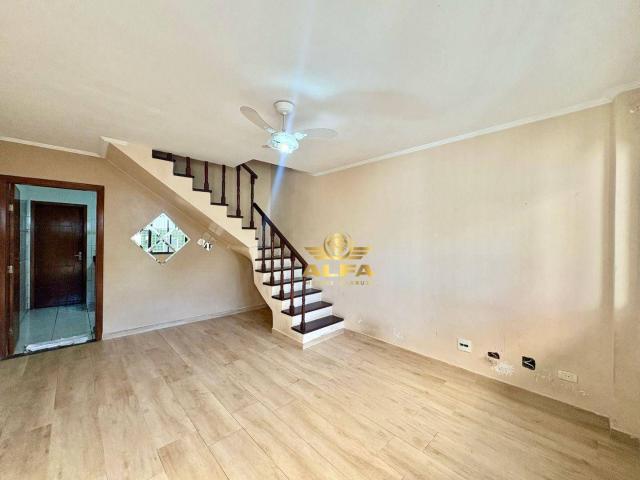 Sobrado em Vila Santa Rosa, Guarujá/SP de 80m² 2 quartos à venda por R$ 379.000,00