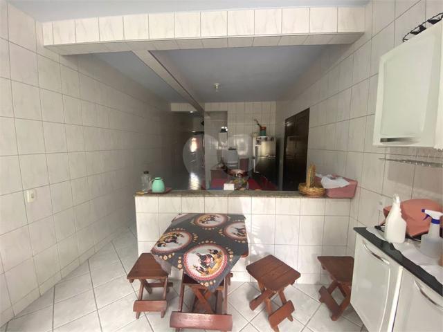 Sobrado em Vila Santa Terezinha, Várzea Paulista/SP de 222m² 3 quartos à venda por R$ 534.900,00
