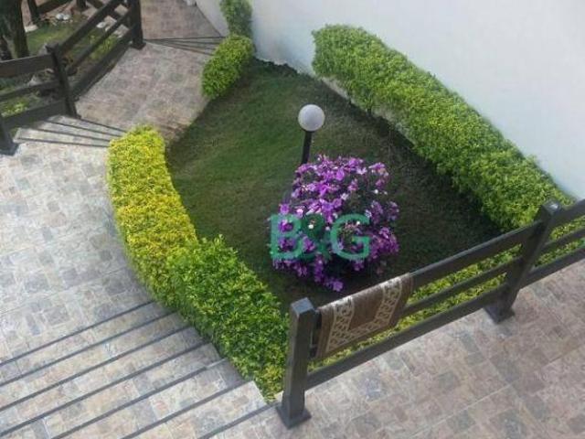 Sobrado em Vila Suissa, Mogi das Cruzes/SP de 500m² 3 quartos à venda por R$ 1.200.000,00