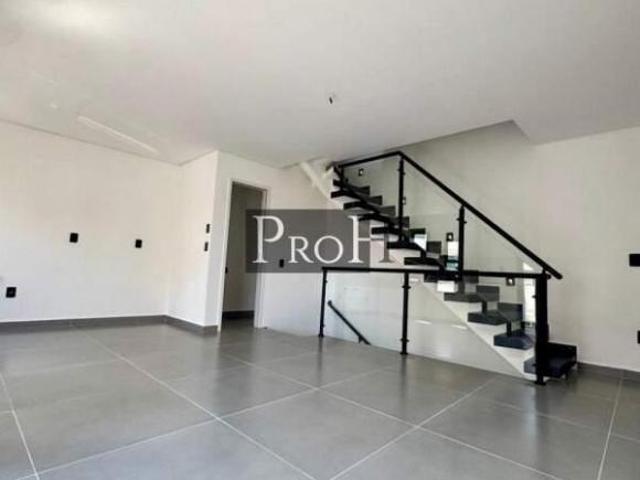 Sobrado em Vila Pinheirinho, Santo André/SP de 135m² 2 quartos à venda por R$ 749.000,00