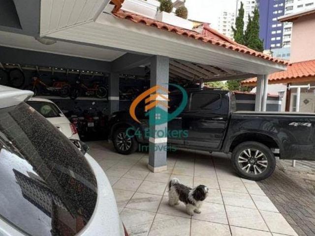 Sobrado em Vila Rosália, sendo 4 dormitorios 1 suite, 5 vagas de garagem, con.