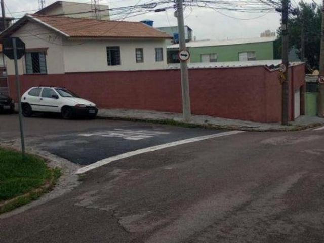 Sobrado em Vila Rafael de Oliveira, Jundiaí/SP de 248m² 2 quartos à venda por R$ 550.000,00