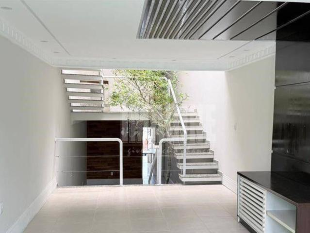 Sobrado em Vila Ré, São Paulo/SP de 185m² 4 quartos à venda por R$ 1.062.900,00