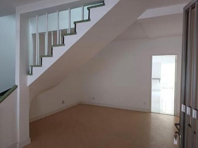Sobrado em Vila Regente Feijó, São Paulo/SP de 196m² 3 quartos à venda por R$ 855.000,00