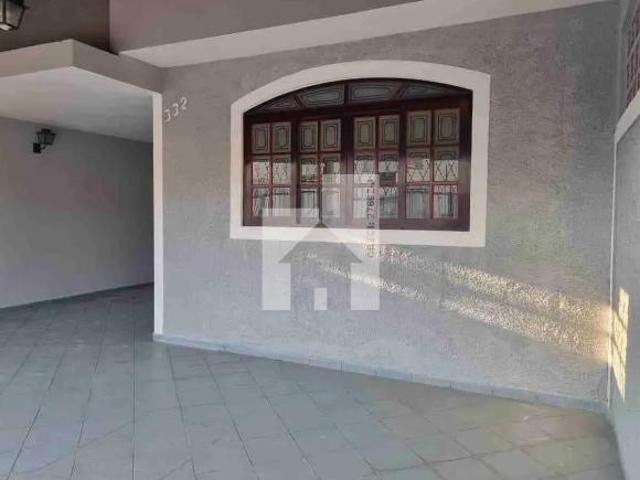 Sobrado em Vila Rio Branco, Jundiaí/SP de 175m² 3 quartos à venda por R$ 640.000,00