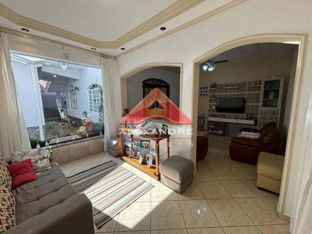 Sobrado em Vila Tesouro, São José dos Campos/SP de 363m² 4 quartos à venda por R$ 1.699.000,00
