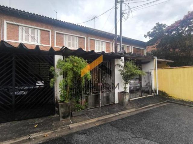Sobrado em Vila Tranquila 2 Dormitórios | 1 Vaga | Próximo à Av. Eliseu de Almeida