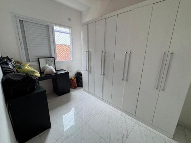 Sobrado em Vila Tupi, Praia Grande/SP de 58m² 2 quartos à venda por R$ 330.000,00