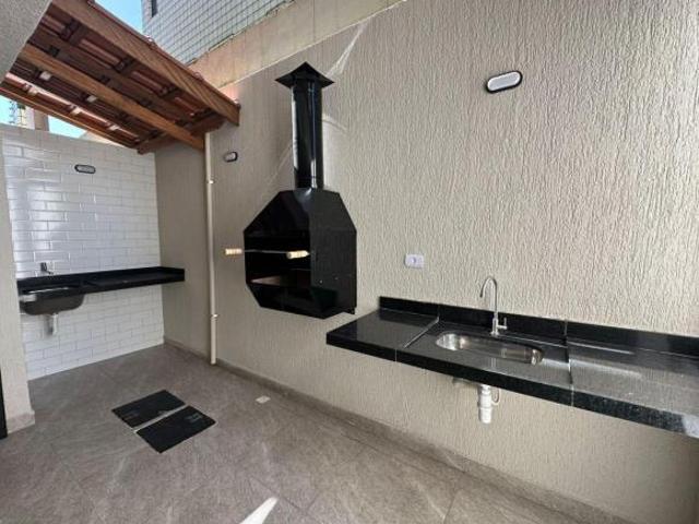 Sobrado em Vila Tupi, Praia Grande/SP de 80m² 2 quartos à venda por R$ 440.000,00