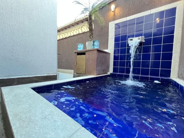 Sobrado em Vila Tupi, Praia Grande/SP de 94m² 3 quartos para locação R$ 3.800,00/mes