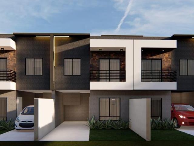 Sobrado em Xaxim, Curitiba/PR de 87m² 3 quartos à venda por R$ 600.000,00