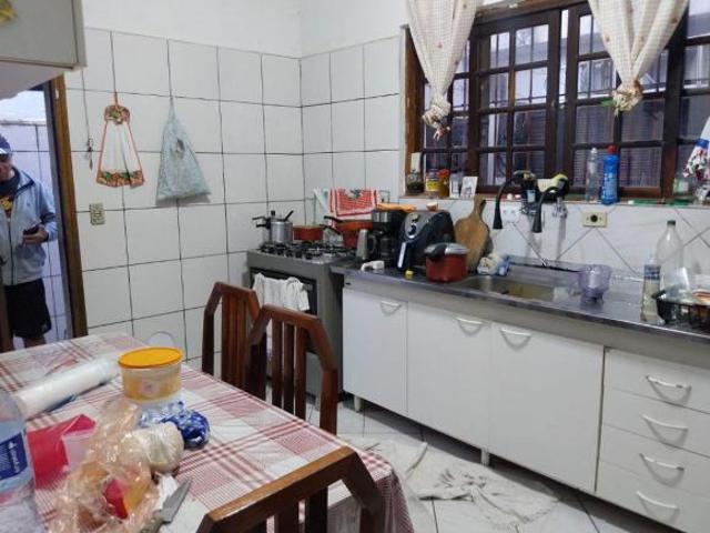 Sobrado enorme no jardim melvi em Praia Grande/SP R$ 500.000 5 dorms sendo 3 suítes