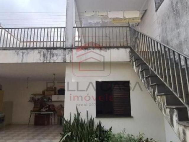 Sobrado Espaçoso na Mooca com 254 m², Quintal e Excelente Localização