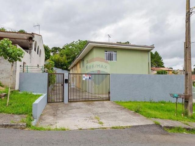 Sobrado espaçoso no Tingui com 03 quartos em condomínio