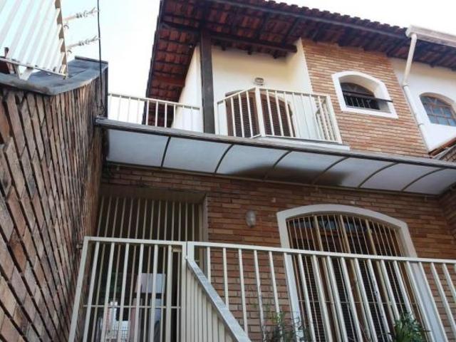 Sobrado Espaçoso no Tremembé ao Lado da Serra da Cantareira com 4 Dormitórios e 5 Vagas