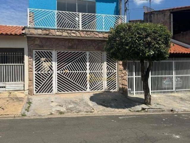 Sobrado espaçoso à venda, 3 quartos, 1 suíte, varanda, Jardim Morada do Sol, Indaiatuba