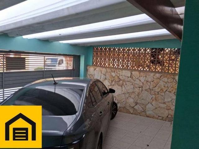 ? Sobrado Espaçoso à Venda – Conforto e Excelente Distribuição!