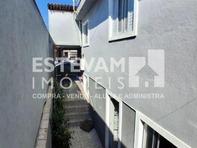 SOBRADO ESPAÇOSO À VENDA EM ÓTIMA LOCALIZAÇÃO ACEITA FINANCIAMENTO