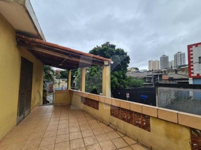 Sobrado espaçoso Casa Verde, 04 dormitórios e vaga para 04 vagas carros