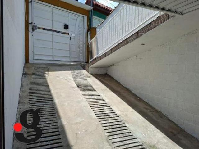 Sobrado espaçoso e aconchegante – 226 m² de conforto para sua família!